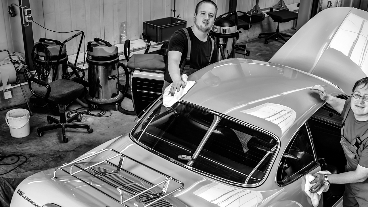 Fahrzeugpflege der PLSW